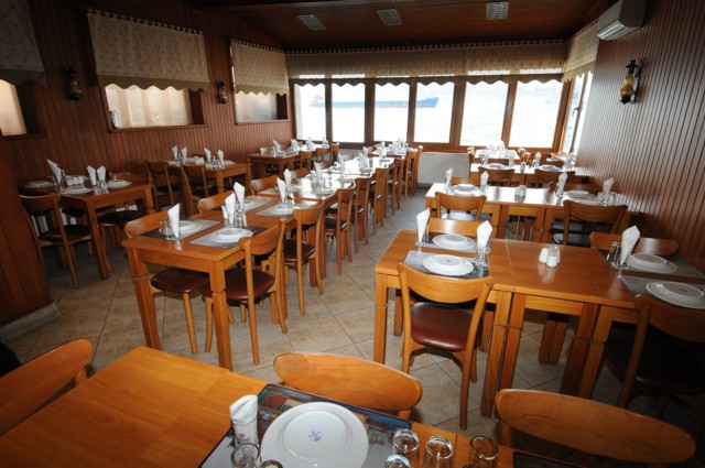 İsmet Baba - Kuzguncuk - Balık Restoranı